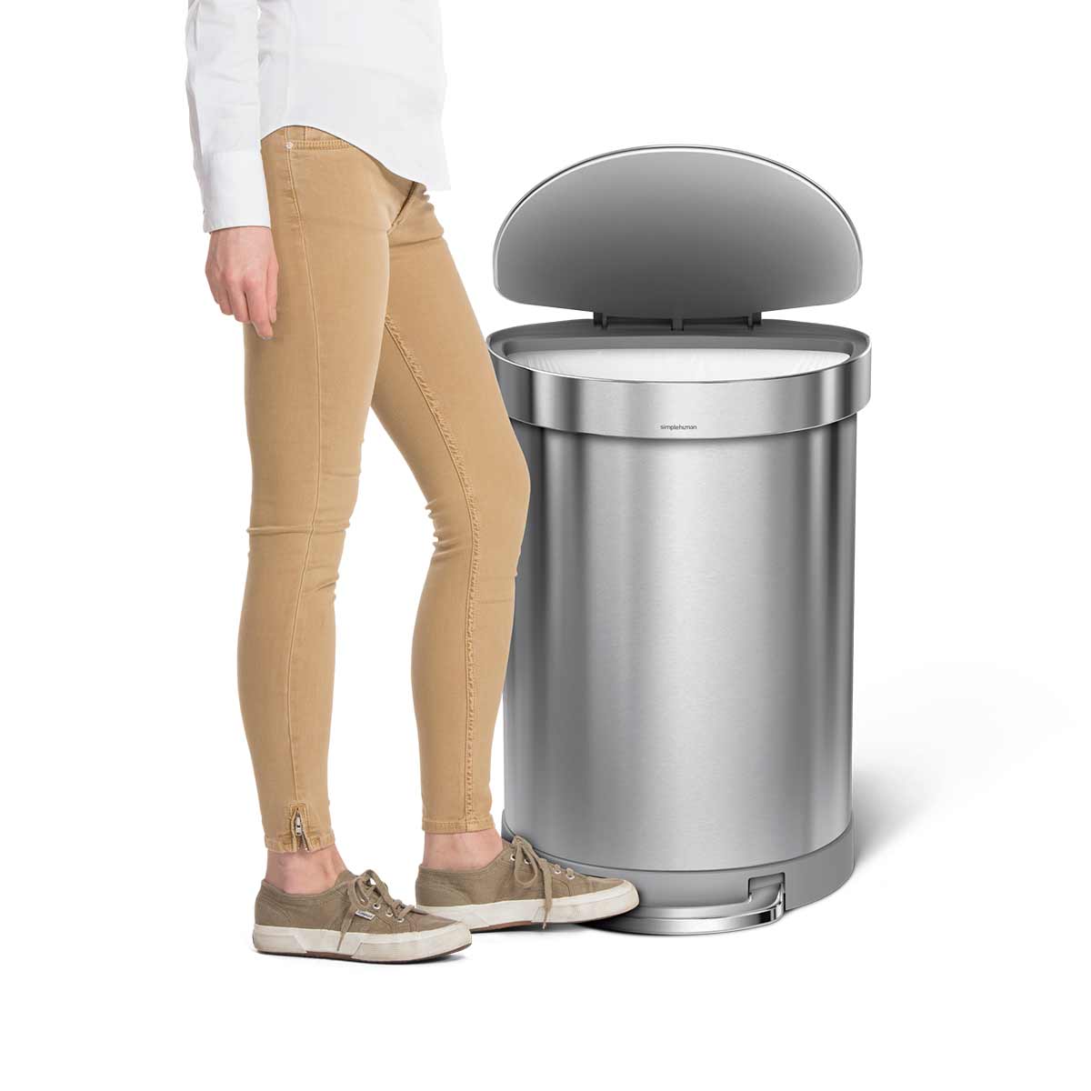 60L semi-round step can with liner rim - simplehuman